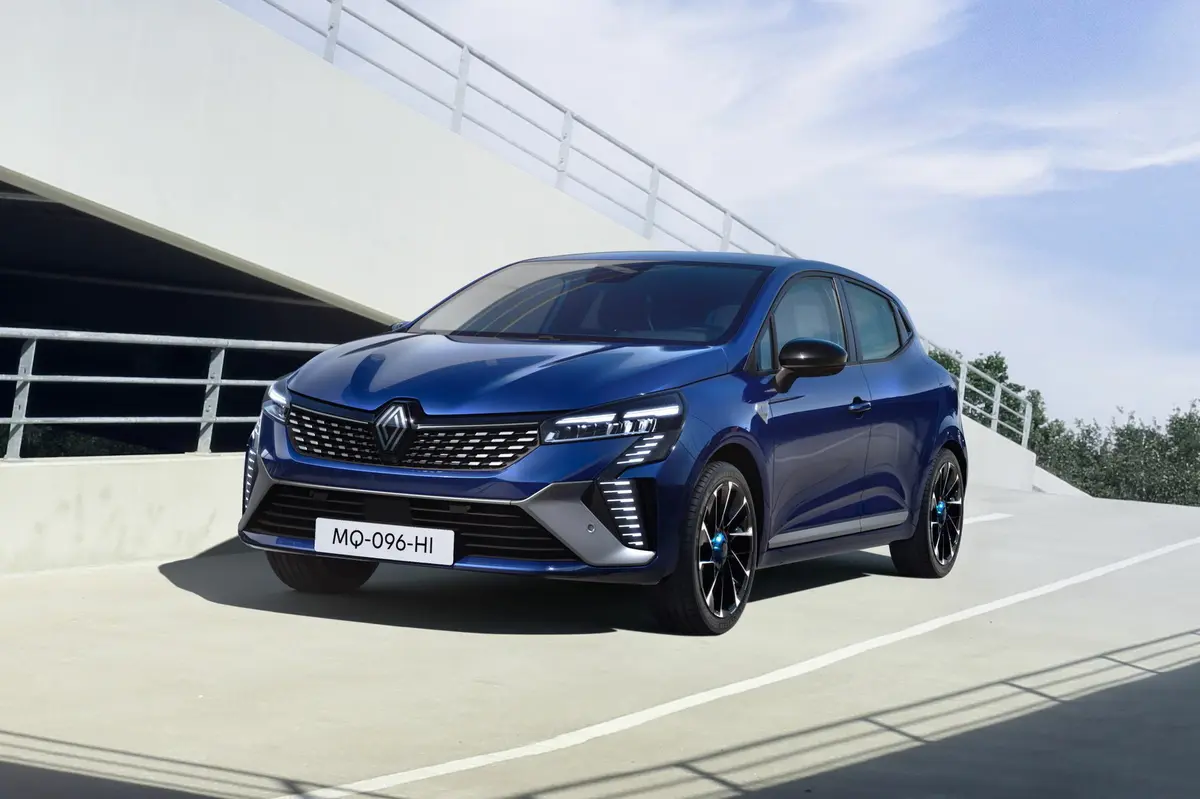 Publicidad renault clio: el diablo sobre ruedas | VirtualMailer